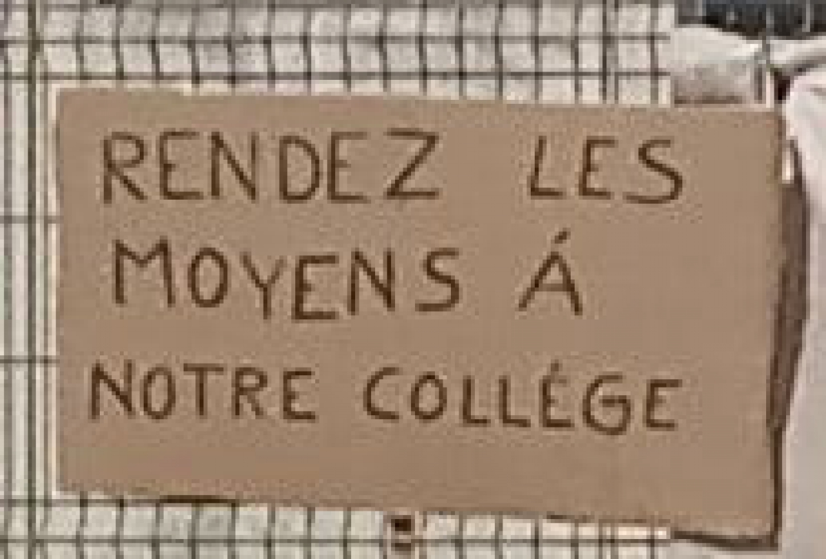 Radio 8 Ardennes Mobilisations Aux Collèges De Juniville Et Le Lac De