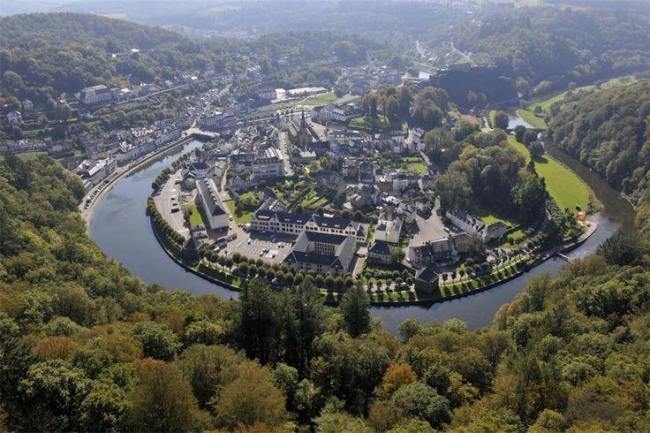 Radio 8 Ardennes | Bouillon, ville d'histoire au patrimoine important